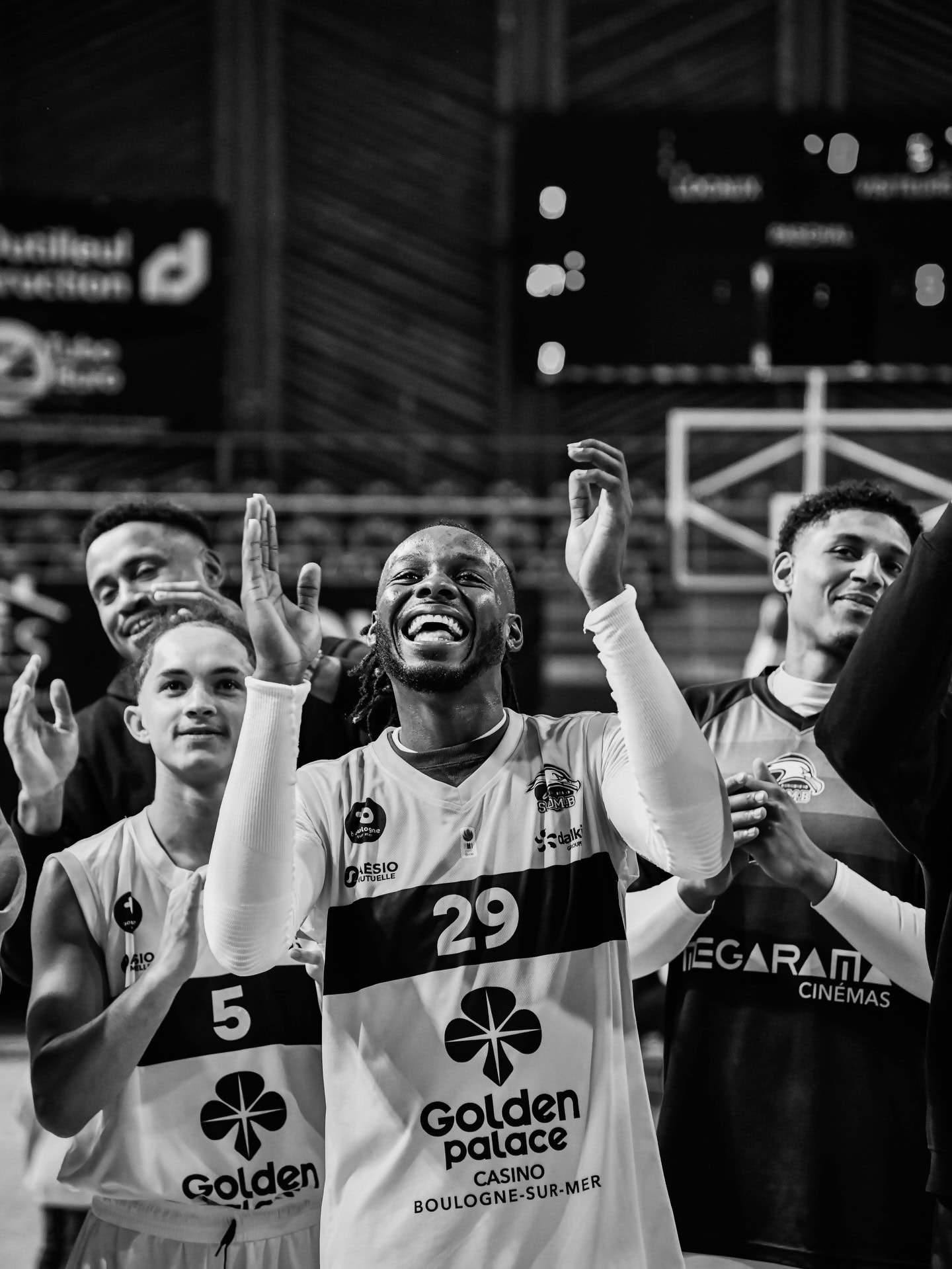 LARGE VICTOIRE FACE A METZ - SOMB Boulogne